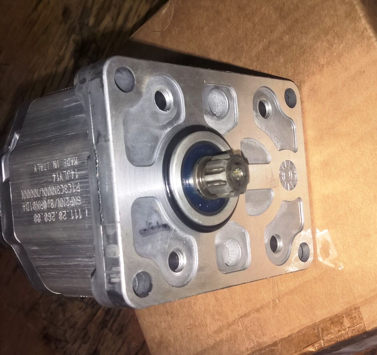 Насос НШ SNP2/8 D SC01...1. 111.20.260.00 SNP2NN/8,0RN01DAP1C3C3NNNN ...